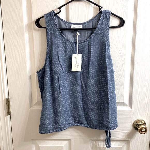 Universal Thread | Tops | Universal Thread Target Sleeveless Denim Tank ...
